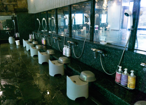 A Complete Guide to Japanese Onsen Etiquette - Pages of Travel