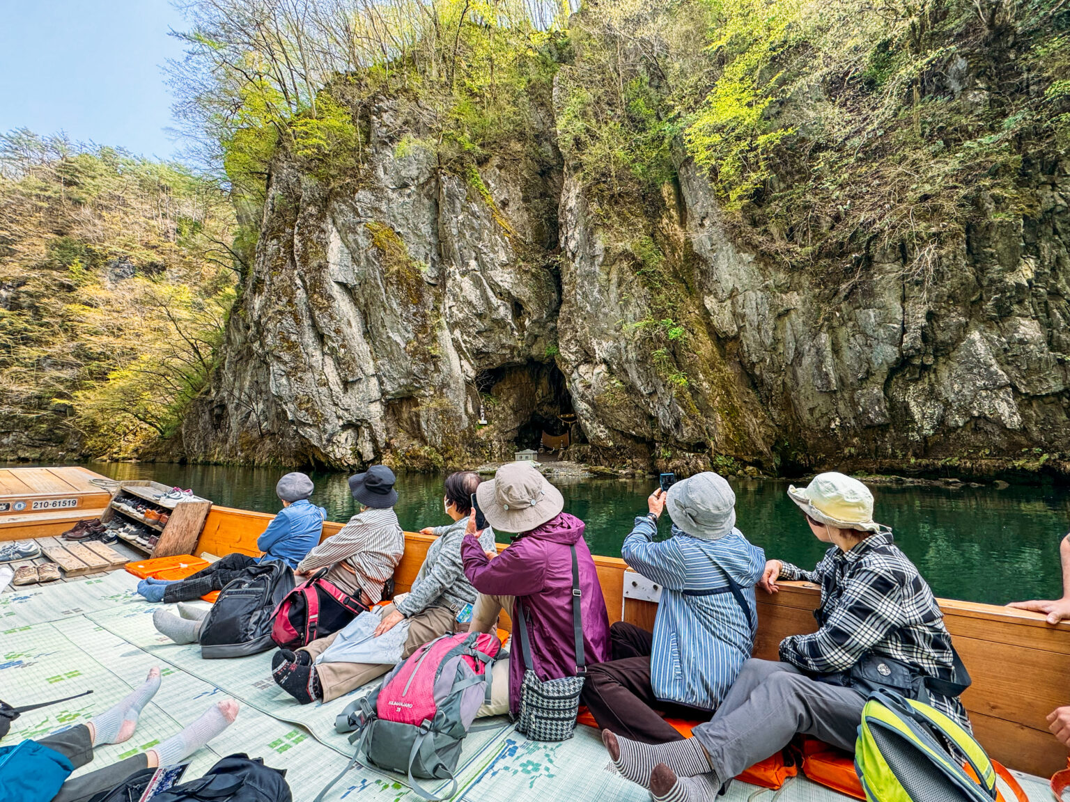 Experience A Boat Cruise at Geibikei (Geibi Gorge) in Japan